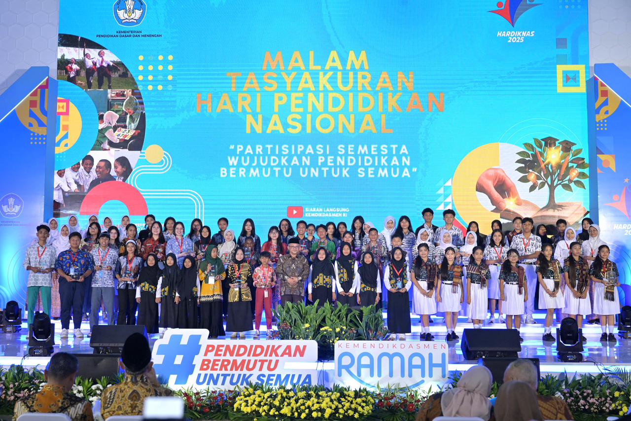 Siaran Pers: Perkuat Kolaborasi, Kemendikdasmen Berikan Apresiasi Para Penggerak dan Inovator ...