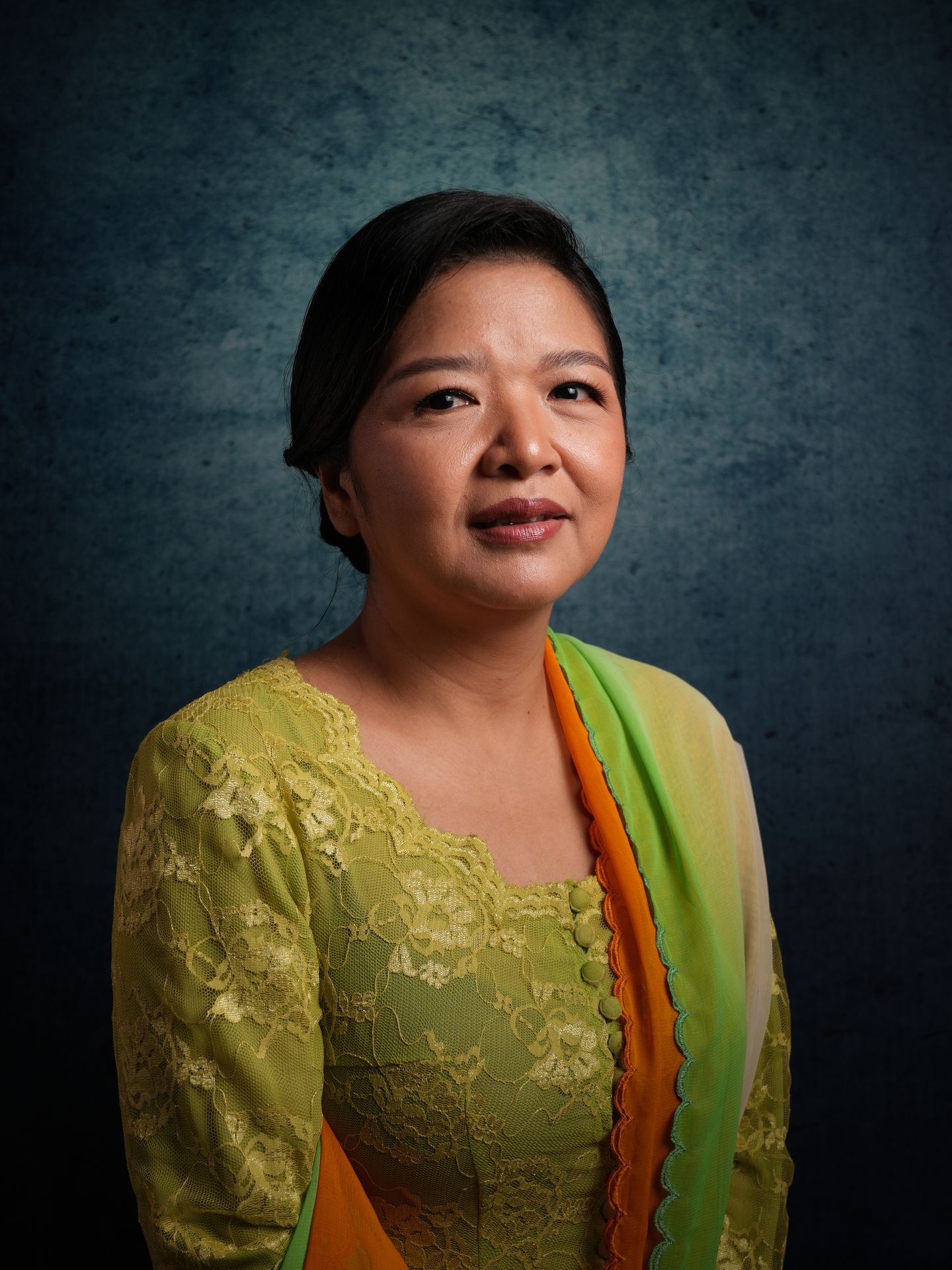 Profil :Dr. Maria Veronica Irene Herdjiono, S.E., M.Si.
